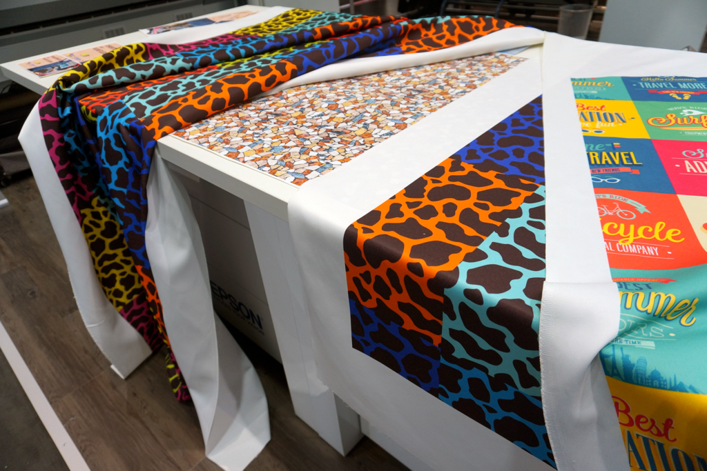 Custom Fabric Printing – 1m, 5m, 50m, 100m x 1300mm Wide – SourcePrinting